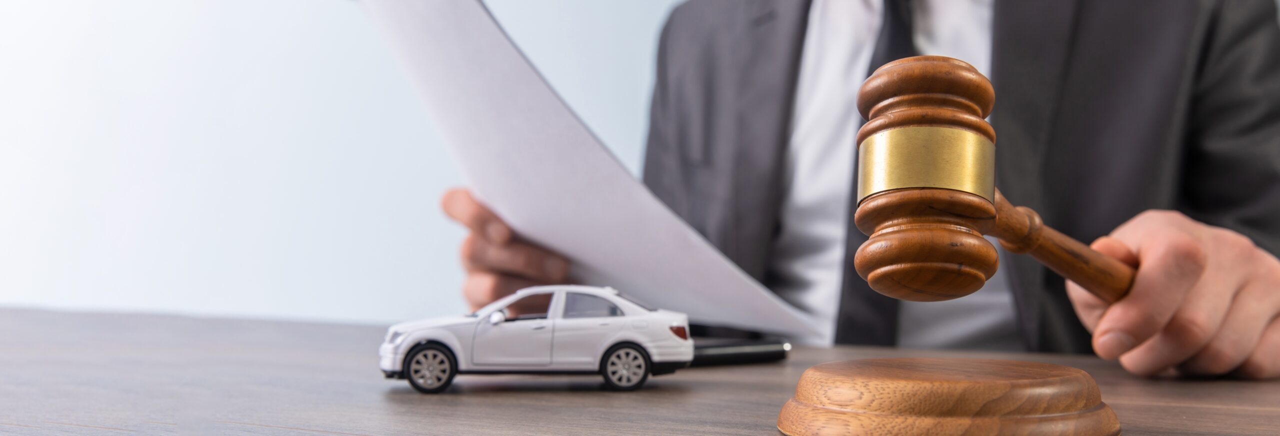 Boulder Car Accident Lawyer | Frank Azar Attorneys
